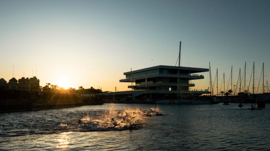 Aperçu de l'IRONMAN 70.3 Valence 2026 : Favoris et Programme